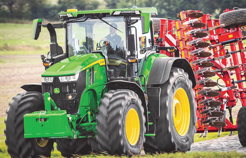 Official: New-generation John Deere 7R Series is on the way - Agriland ...