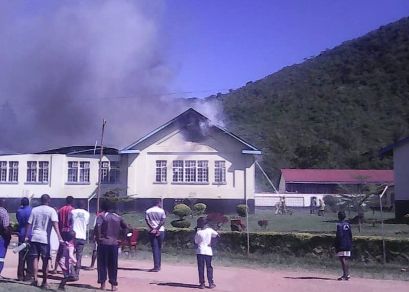 Hartzell High School goes up in smoke? - NewZimbabwe.com