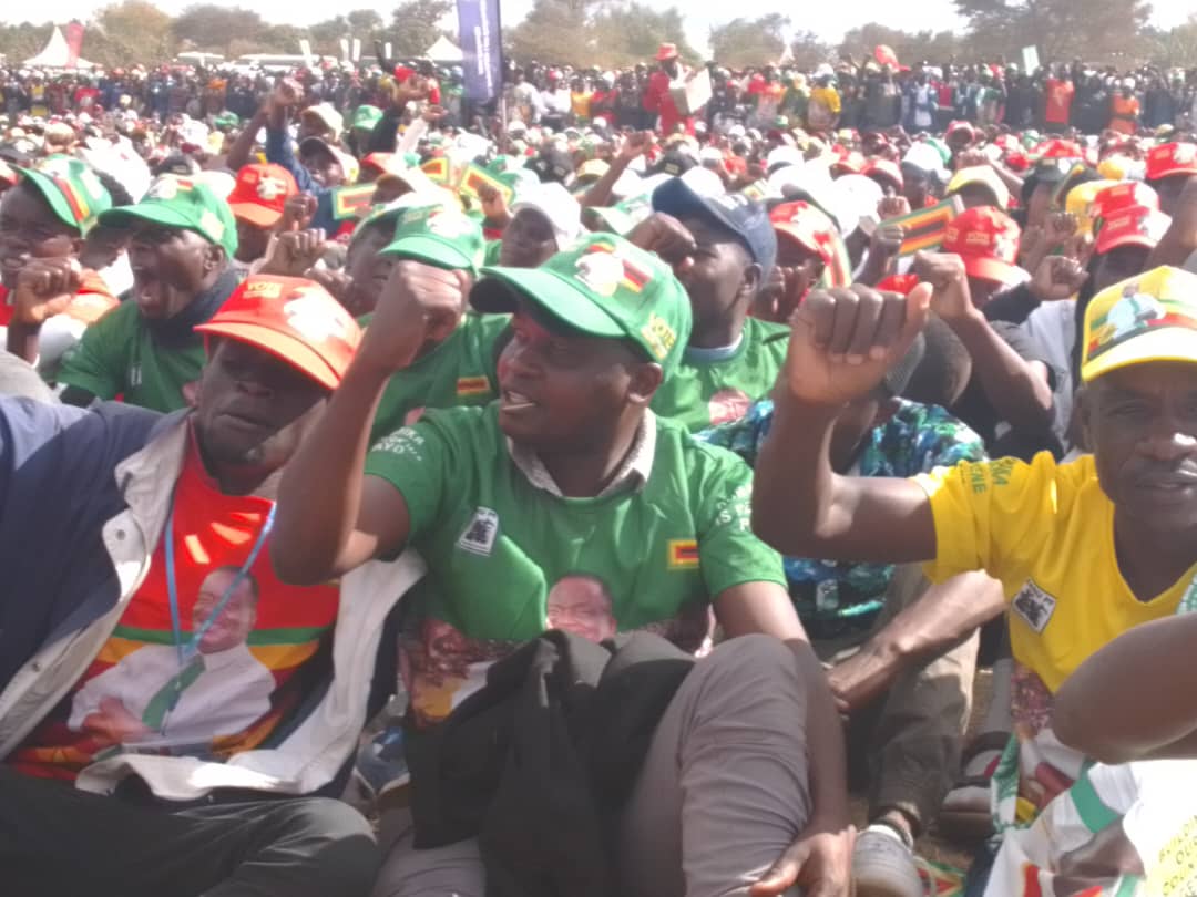 IN PICTURES: Zanu PF star rally attracts bumper crowd in Magunje ...