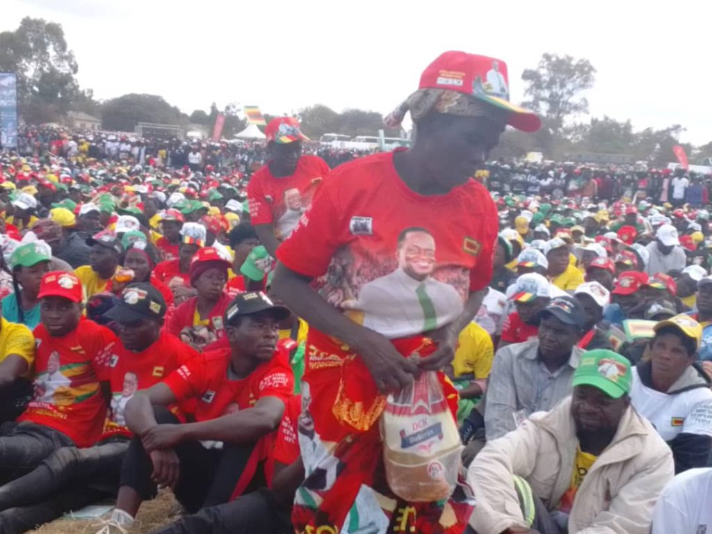 IN PICTURES: Zanu PF star rally attracts bumper crowd in Magunje ...