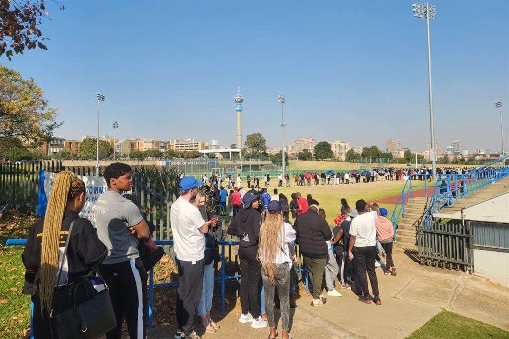 South Africa elections: ANC to face coalition demands as they lose ...