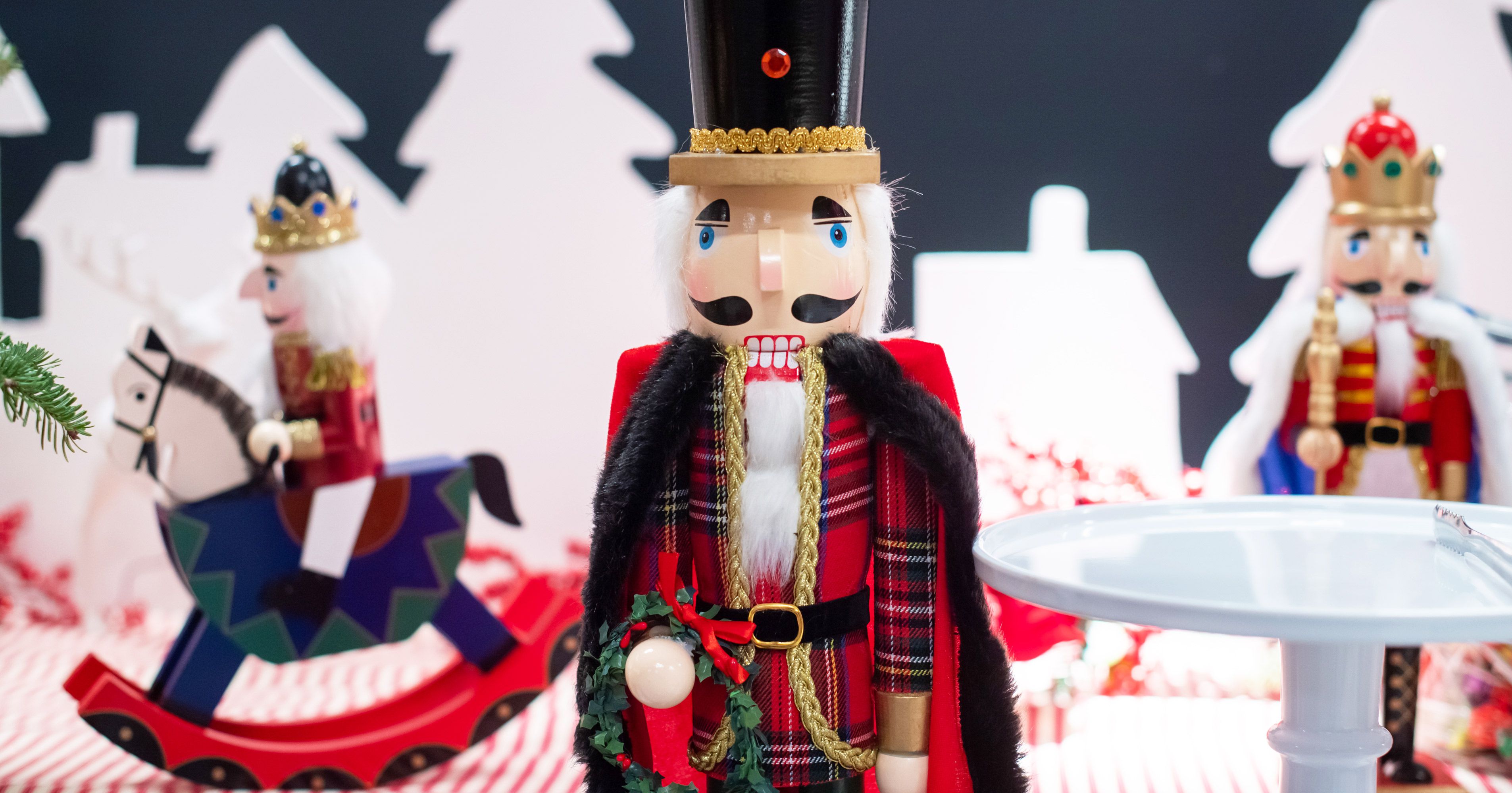 Scarlett Entertainment Custom Produce Nutcracker Themed Christmas Show