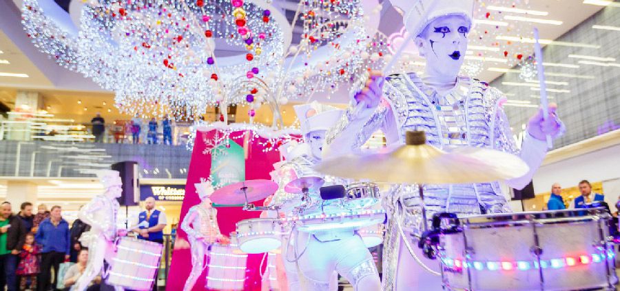 Shopping Mall Entertainment - How to Engage Crowds and Drive Footfall