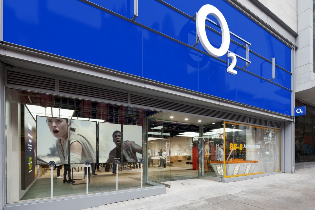 O2 launches new interactive store concept - Design Week